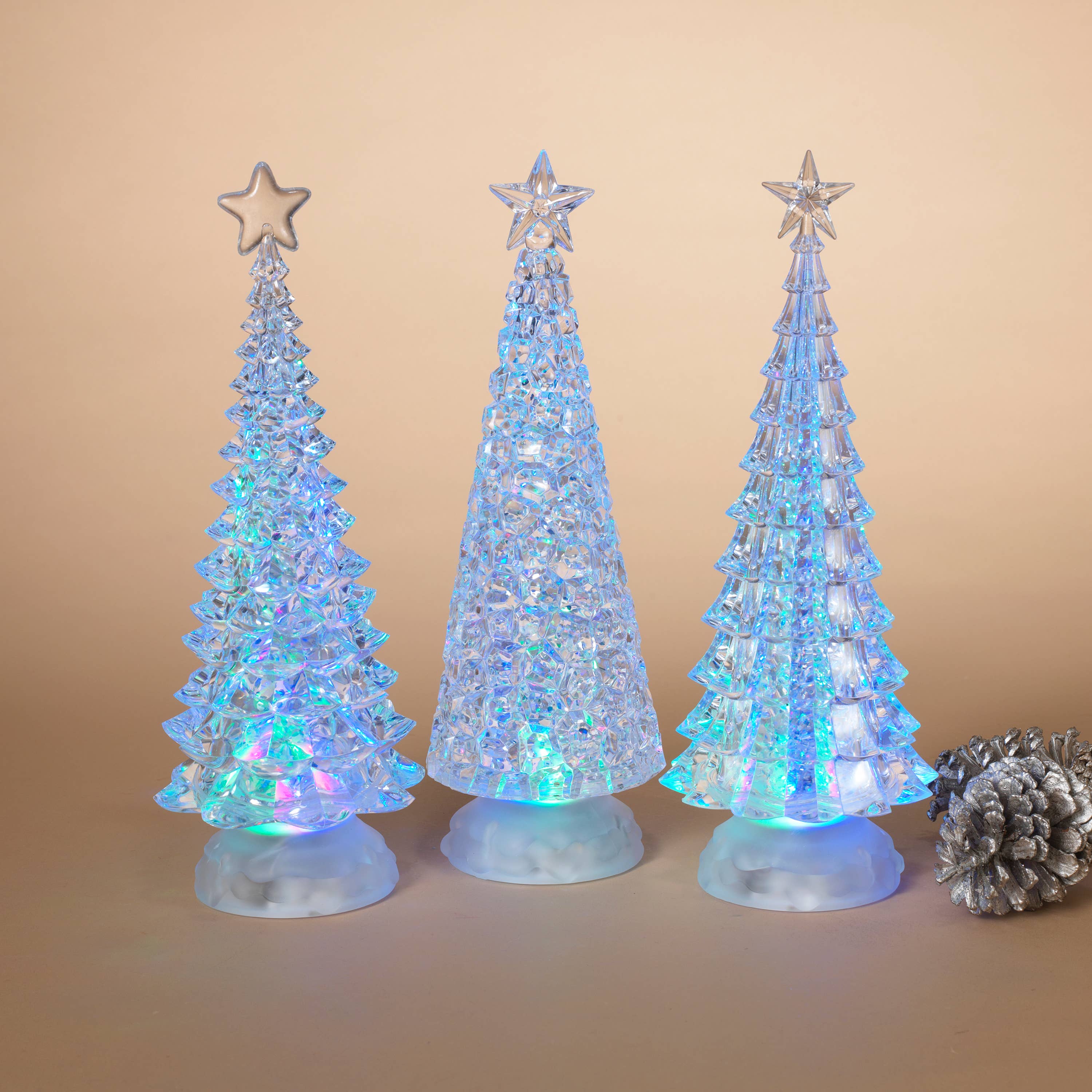 Christmas Globe Tree – Green Oasis & Wildflower Boutique